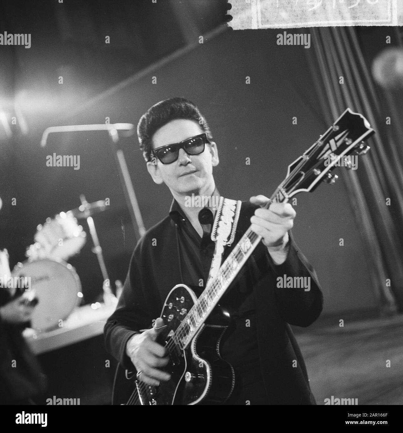 Roy orbison 1960s hi-res stock photography and images - Alamy