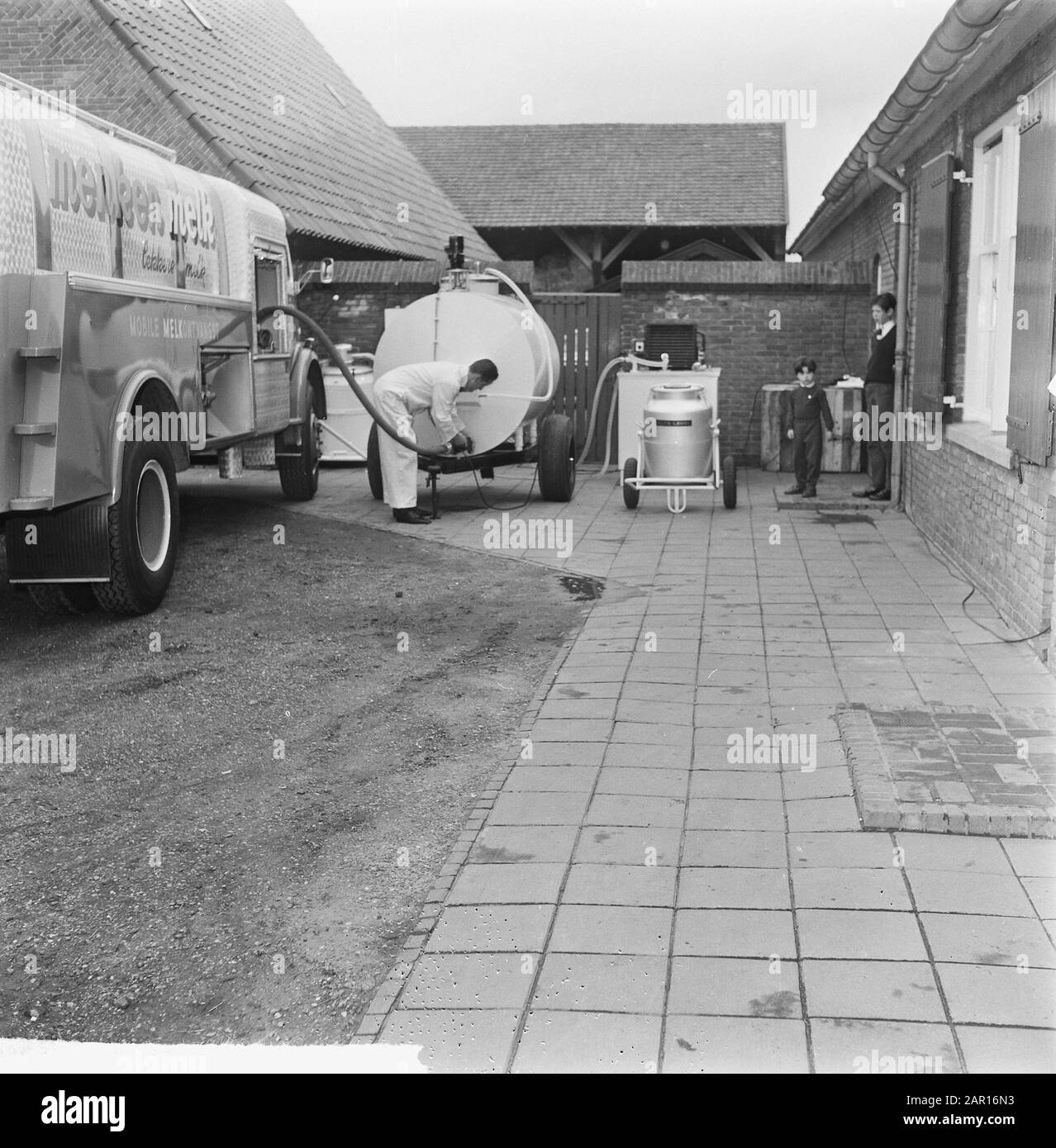 Preservation system Black and White Stock Photos & Images - Alamy