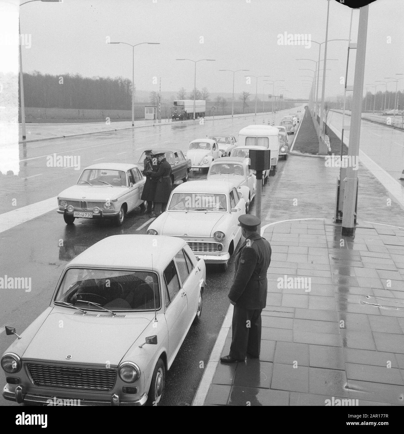 German checkpoint dutch hi-res stock photography and images - Alamy