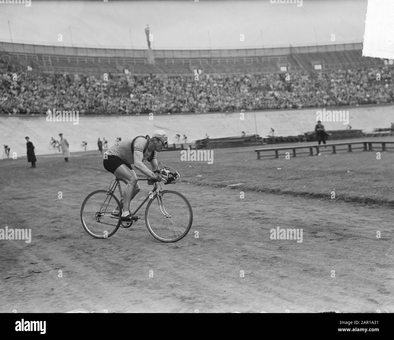Tour of the Netherlands in Olympic Stadium Gerrit Schulte at midveld ...