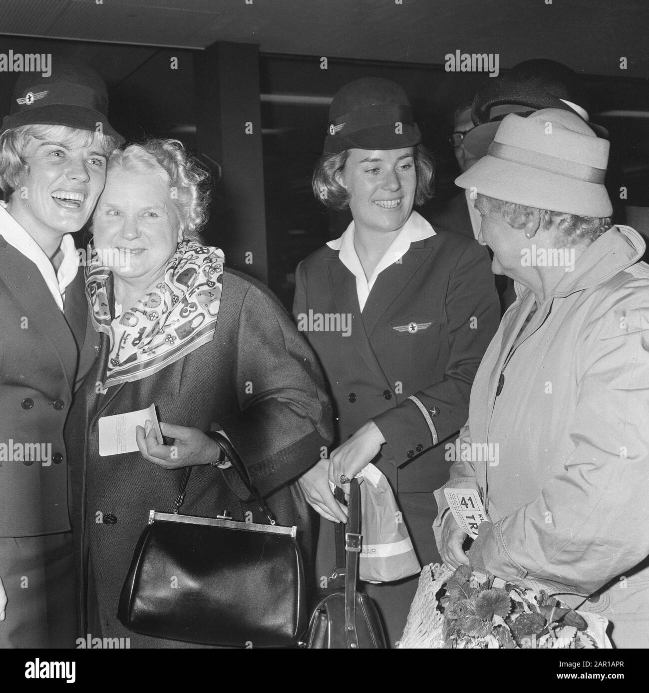 7 flight attendants Black and White Stock Photos & Images - Alamy