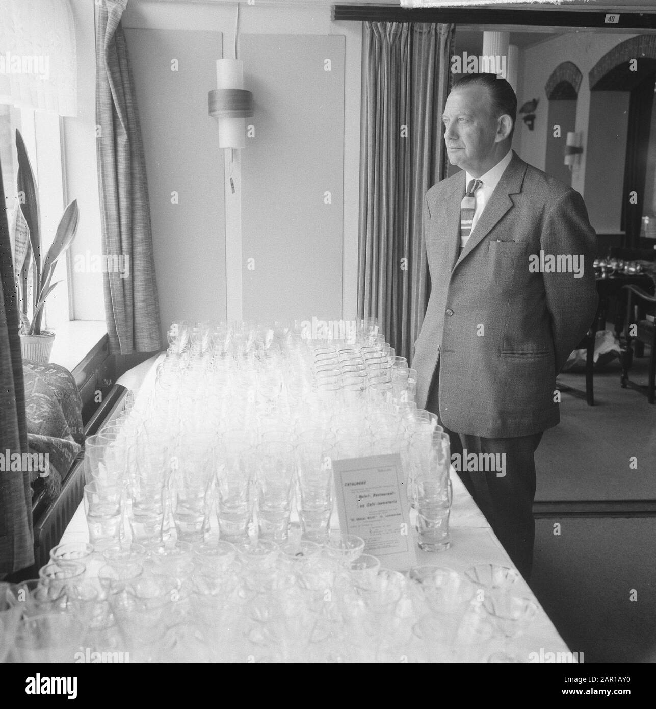 June 10 1965 hi-res stock photography and images - Alamy