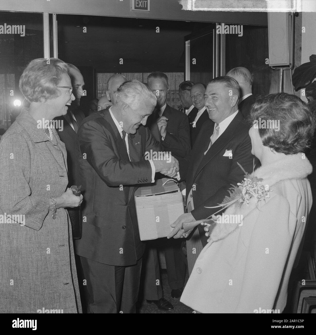 Reception t g v hi-res stock photography and images - Alamy