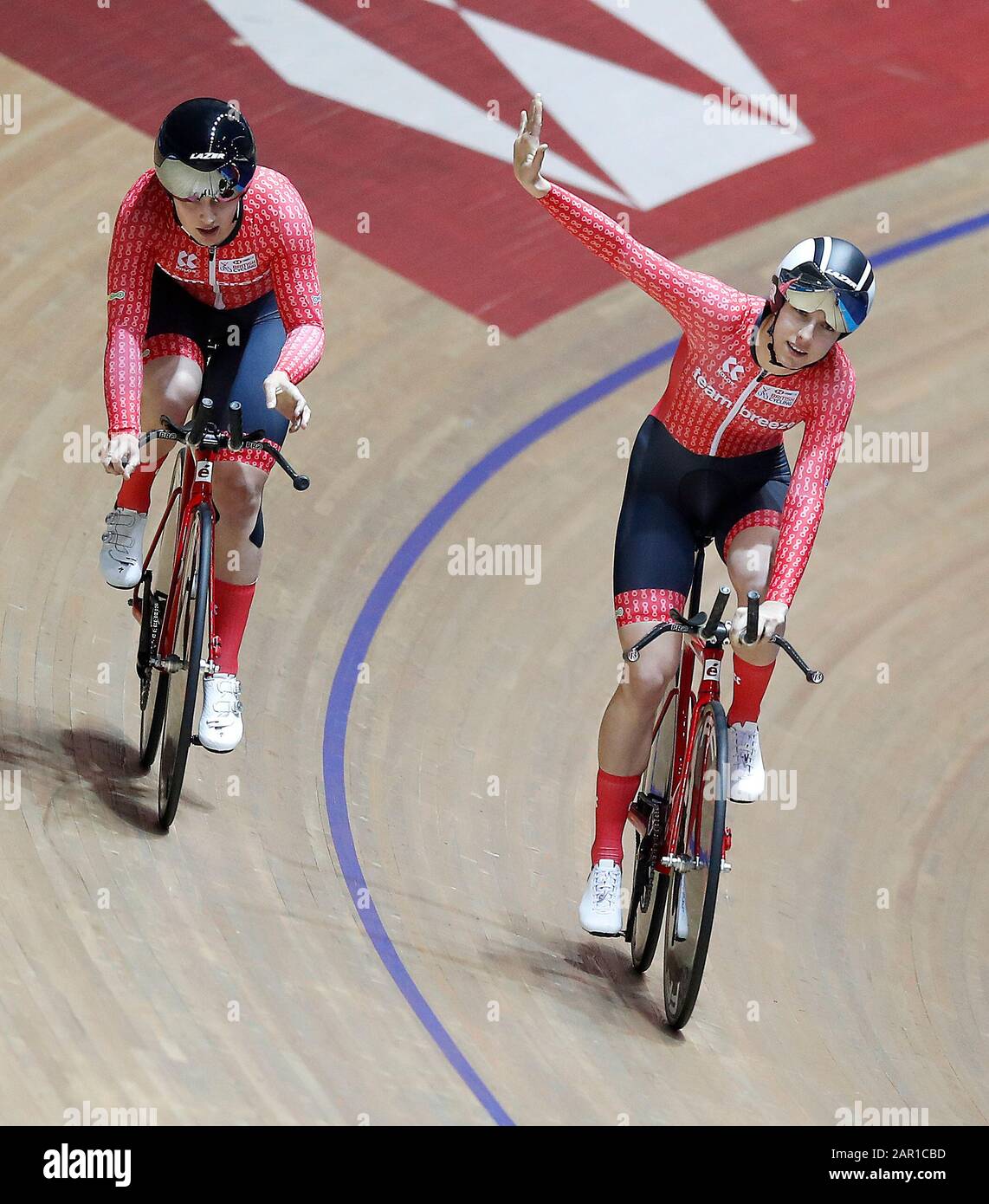 Team breeze left right josie knight hi-res stock photography and images ...