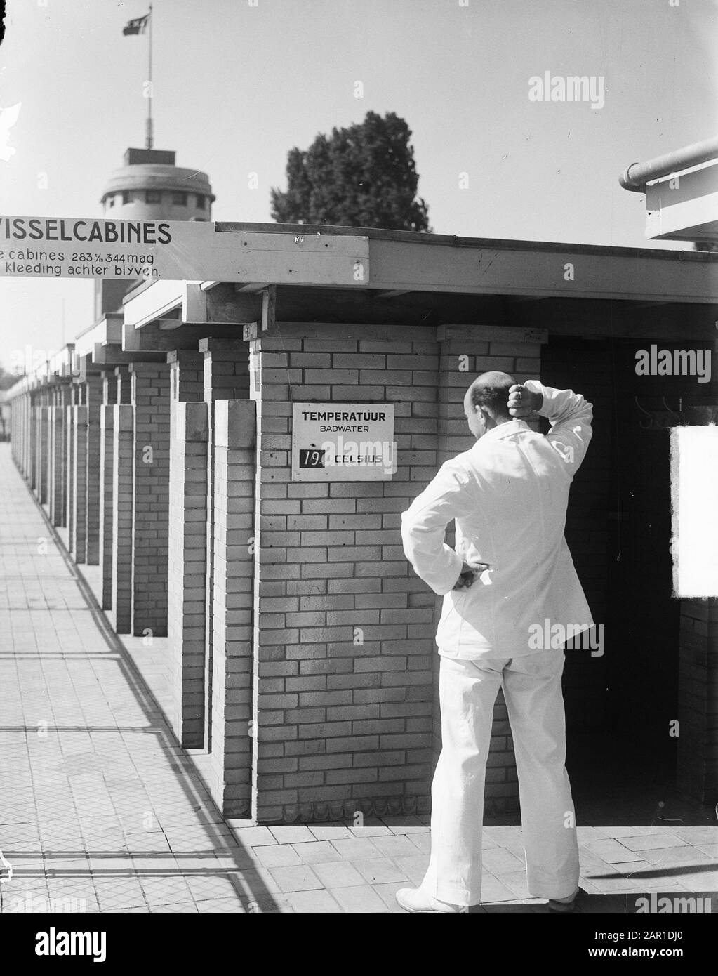 Swimming pool 1st day of summer Date: June 21, 1949 Keywords: SUMMER ...