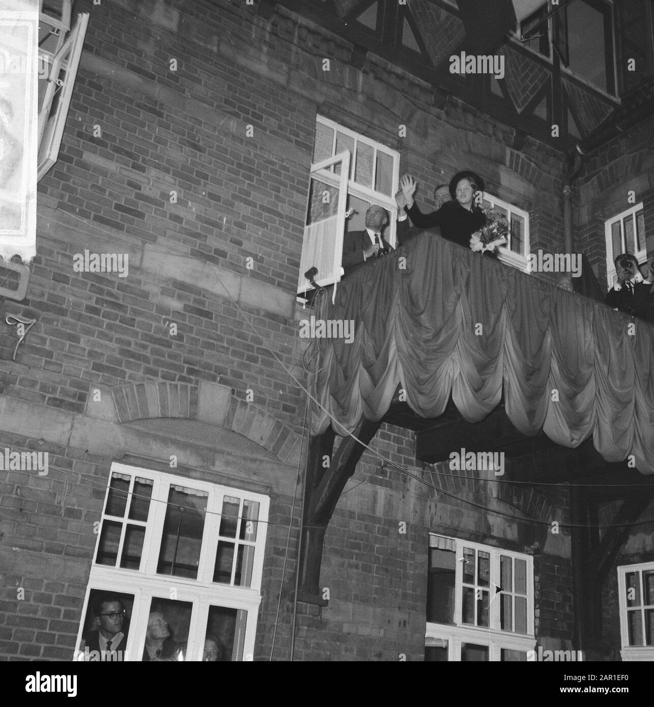 Princess Beatrix and Claus visit Hitzacker. Princess Beatrix on the ...