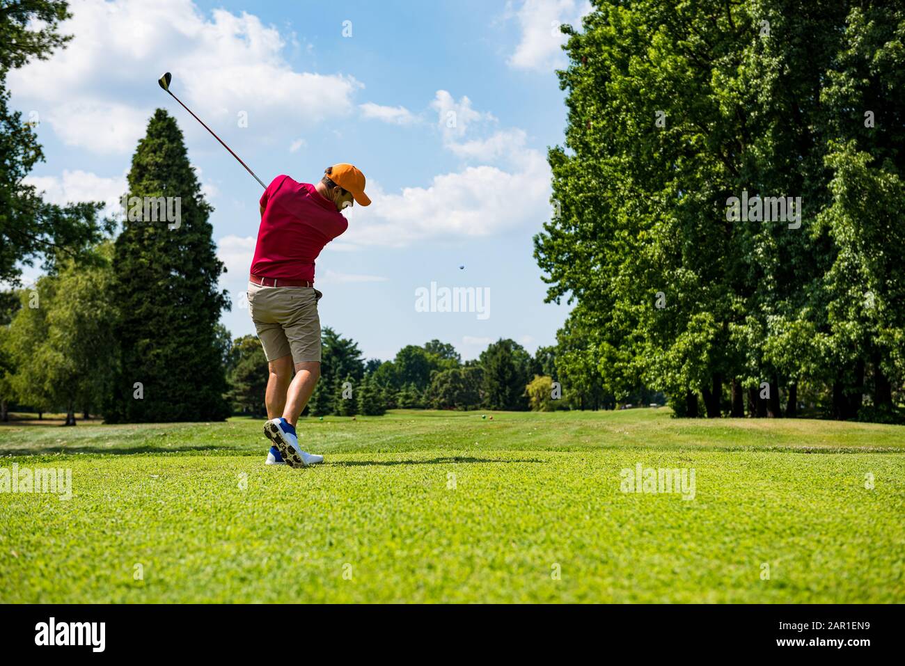 Golf swing hi-res stock photography and images - Alamy