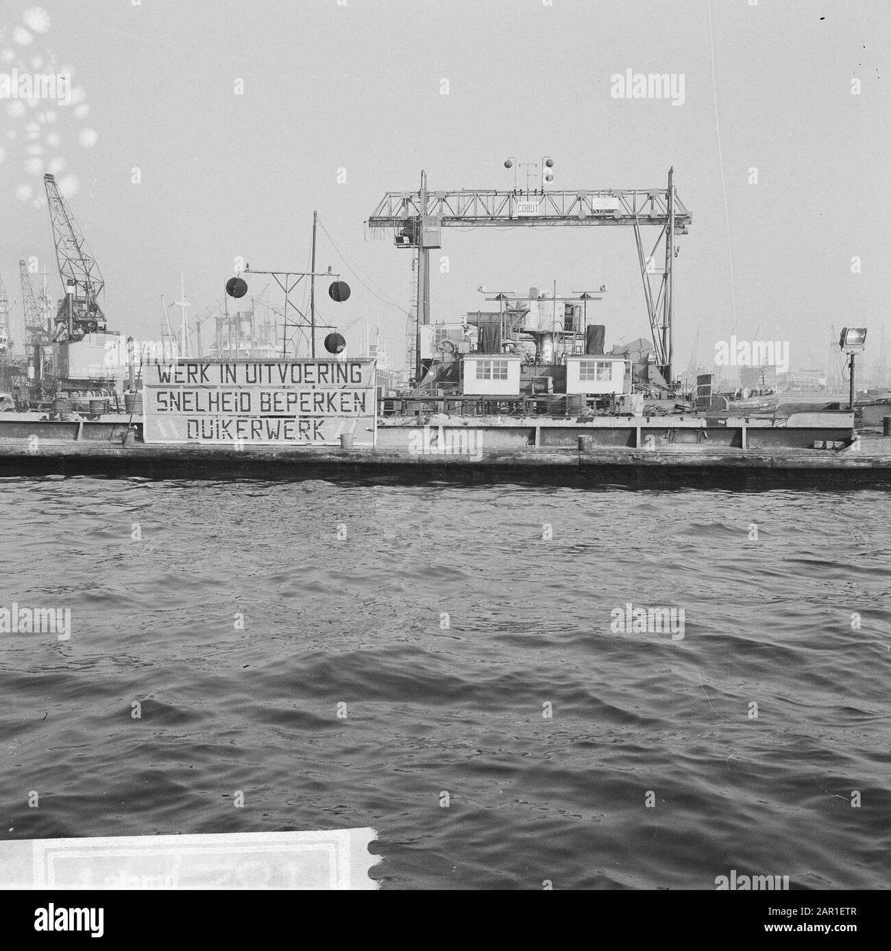 IJ-tunnel under construction, construction IJ tunnel Date: October 5 ...