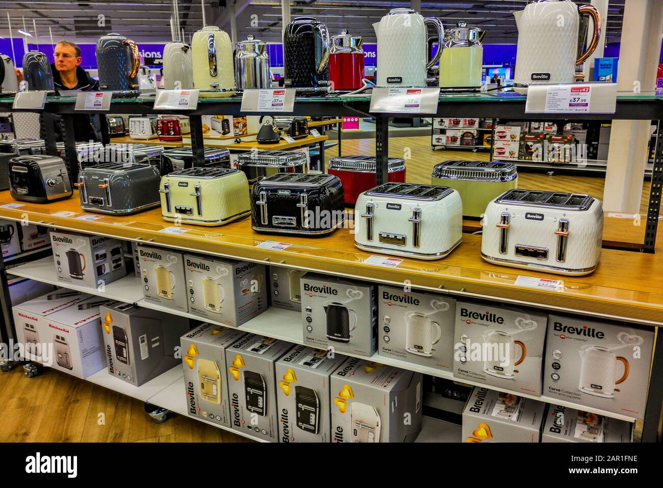 inside electrical retailer store Stock Photo - Alamy