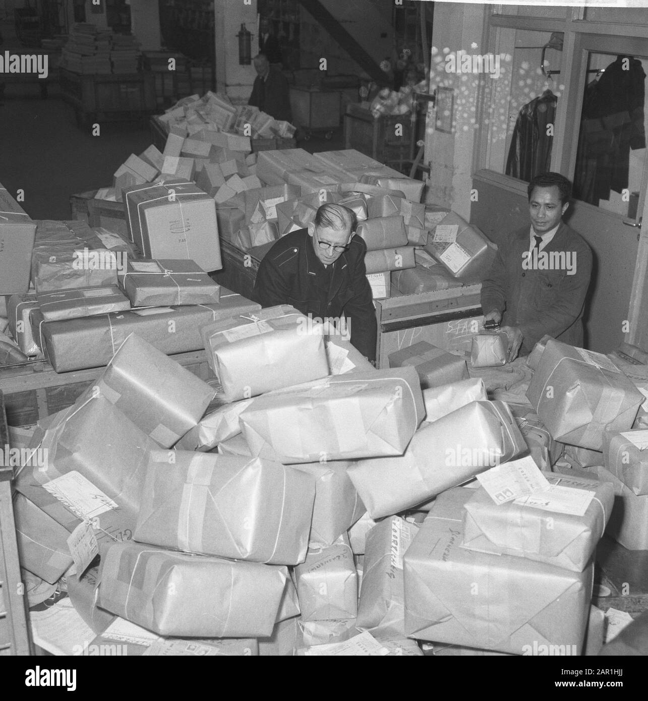 Printing at the parcel post department at the Central Station Date ...