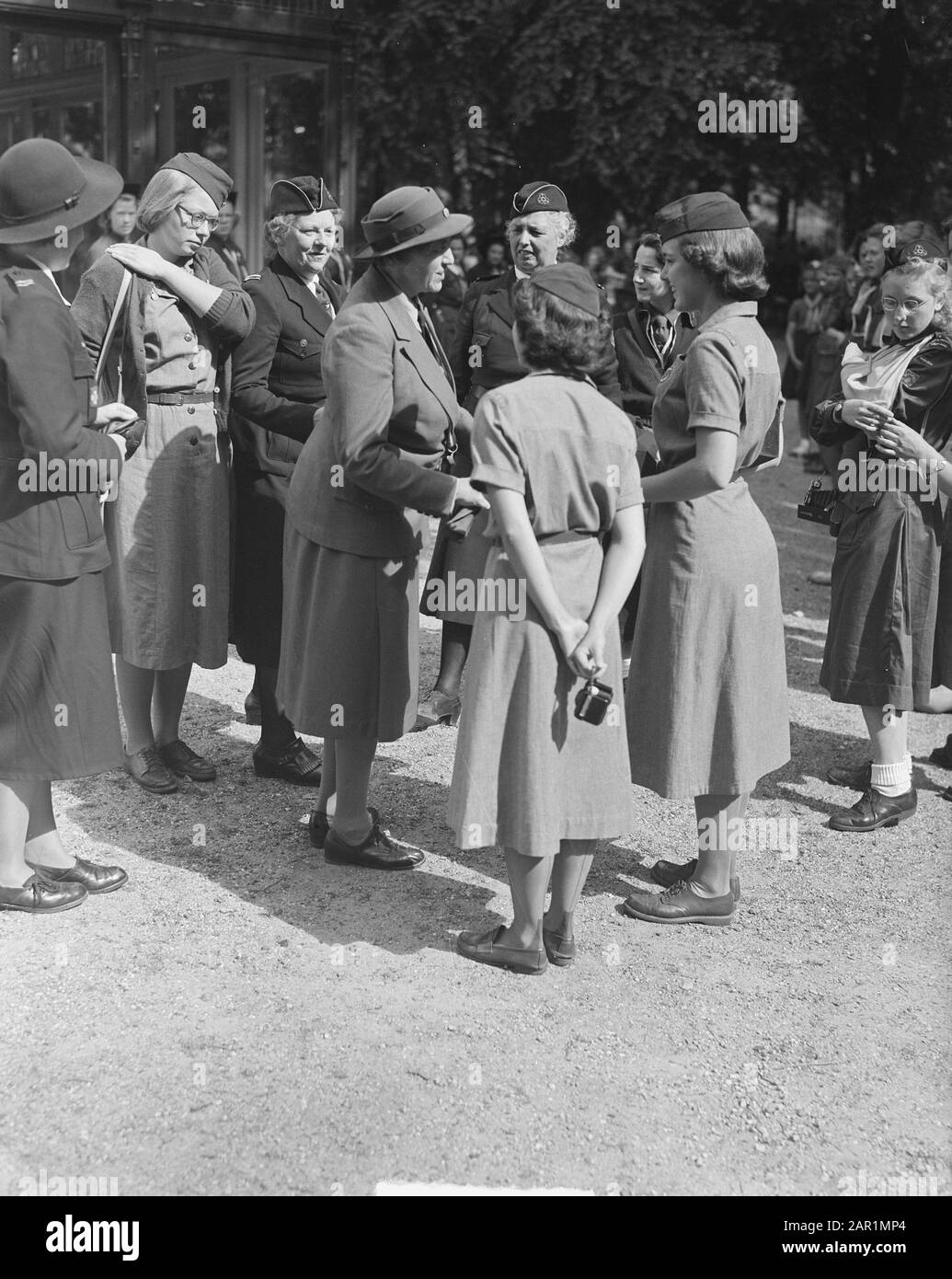Lady Baden Powell in Buitenzorg Job Date: August 17, 1949 Personal name ...