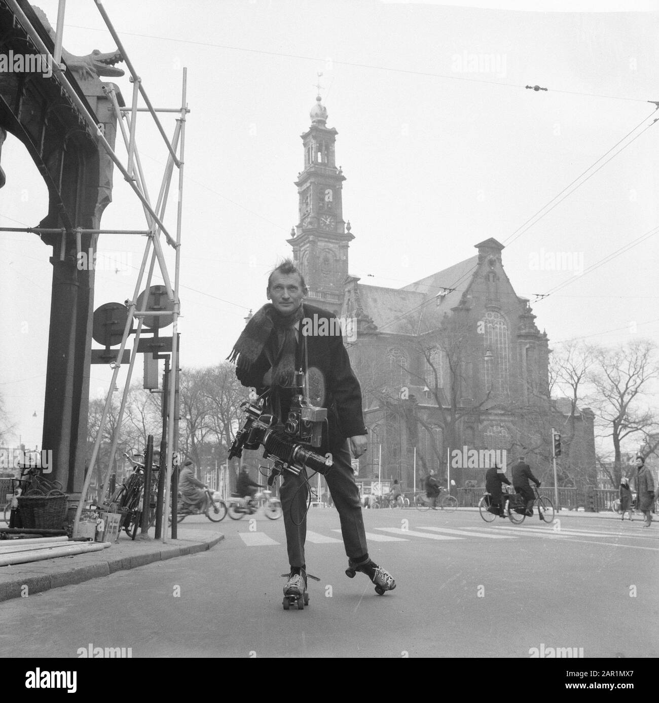 Jack de Nijs on roller skate, in training for March 10 (at Rozengracht ...