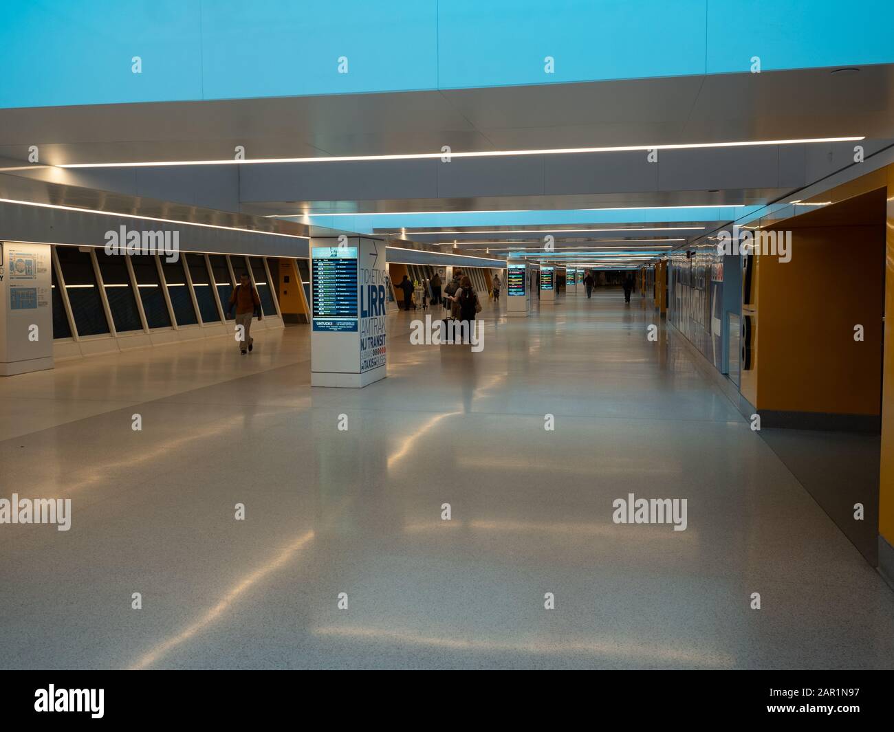 Train penn station design hi-res stock photography and images - Alamy