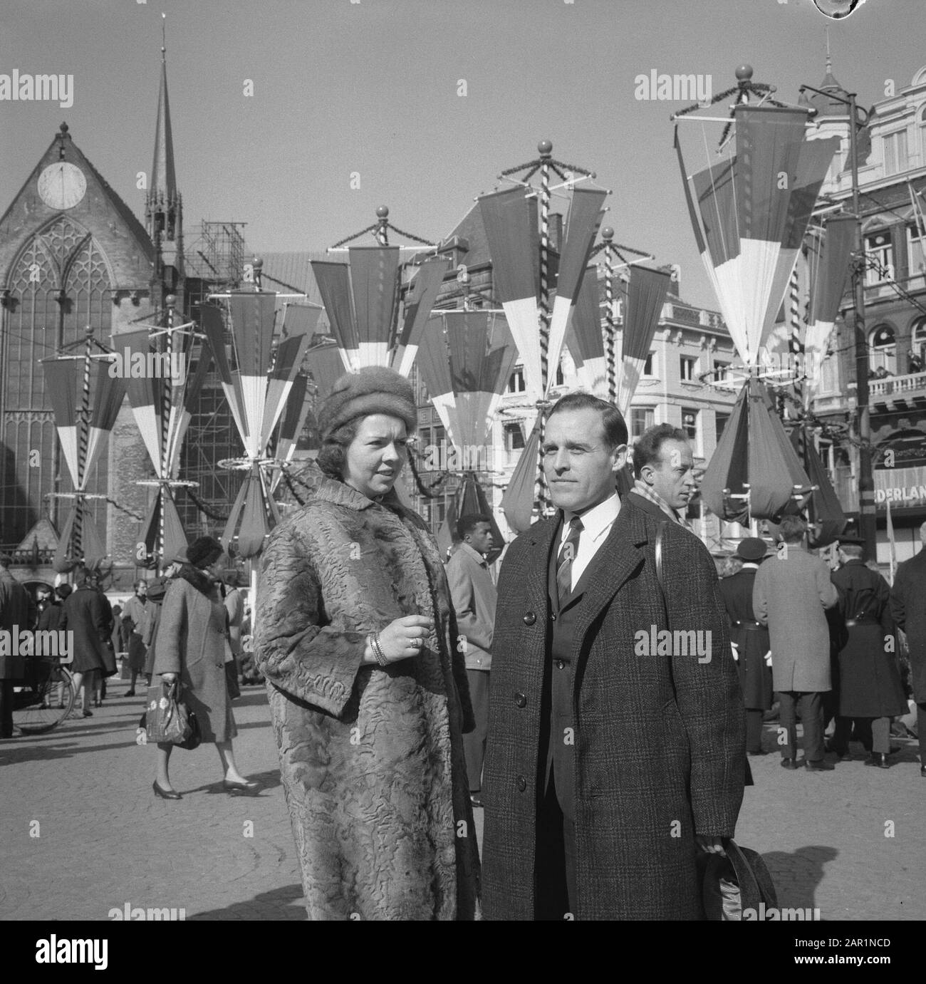 Assignment history Black and White Stock Photos & Images - Alamy