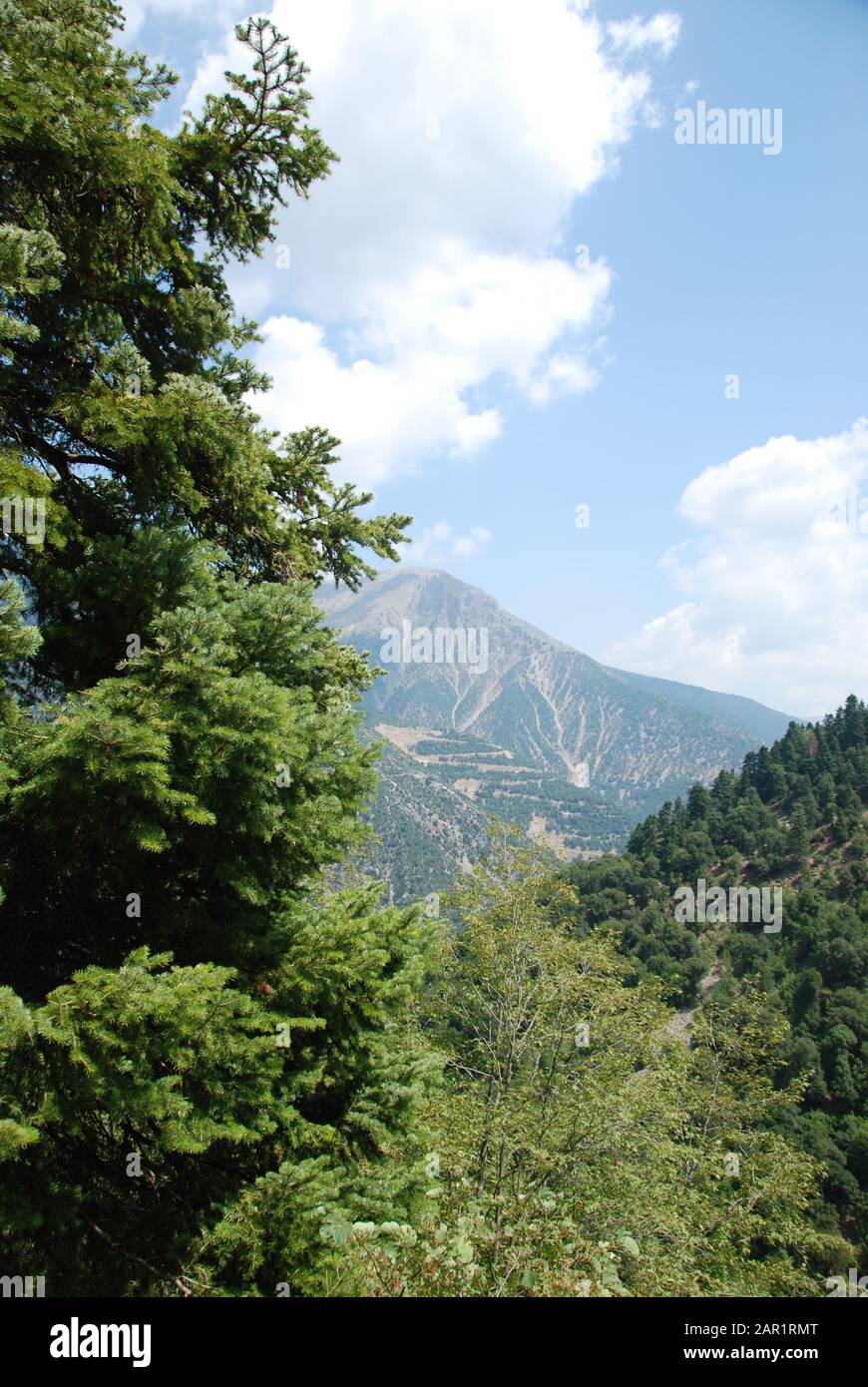 Agrafa mountains hi-res stock photography and images - Alamy