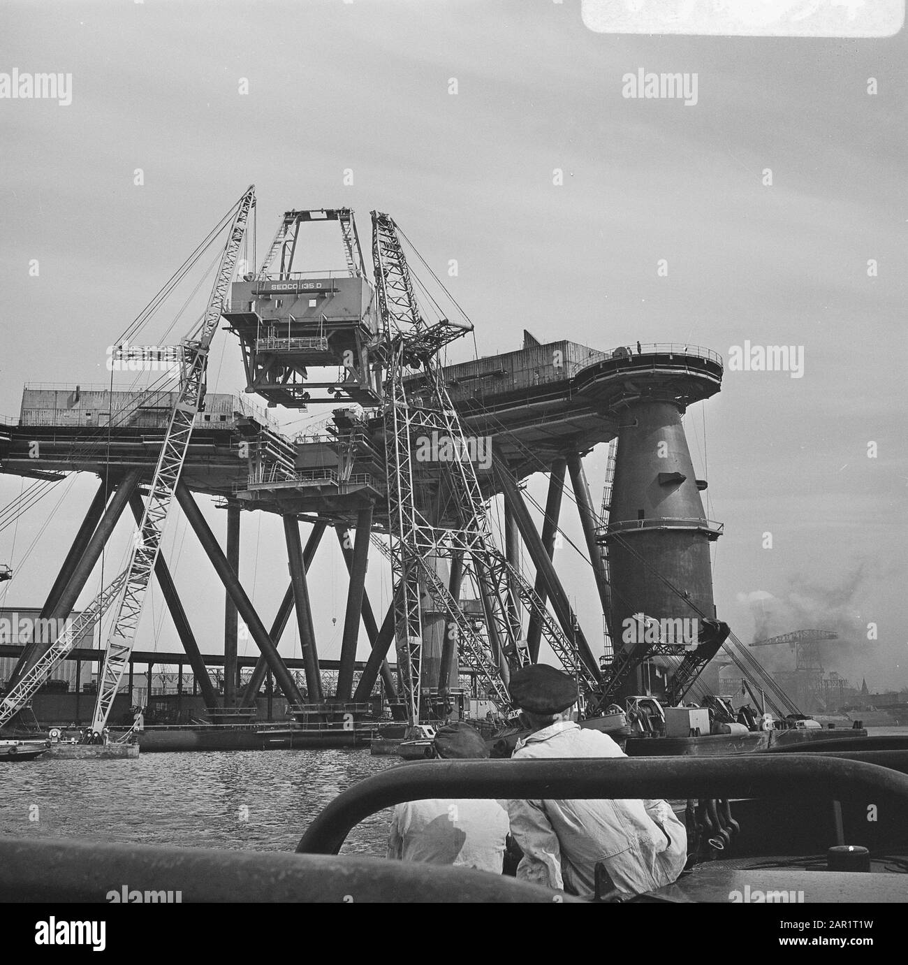 Sedco hi-res stock photography and images - Alamy