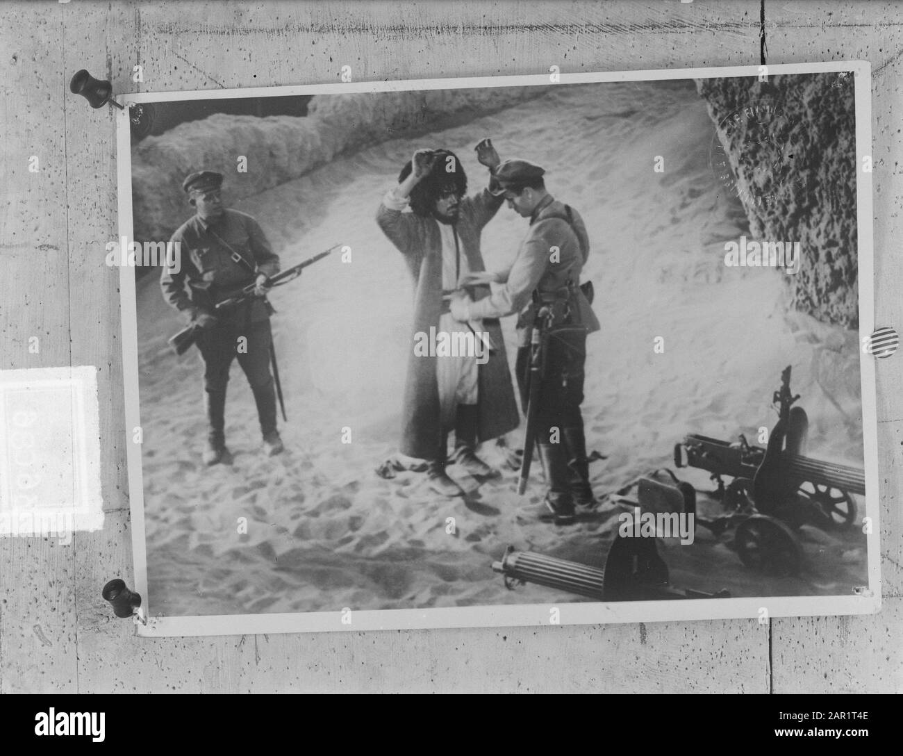 Come september movie hi-res stock photography and images - Alamy