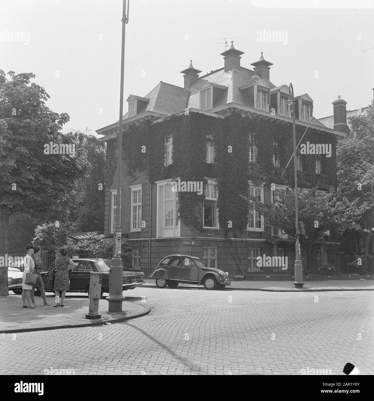 Maison descartes hi-res stock photography and images - Alamy