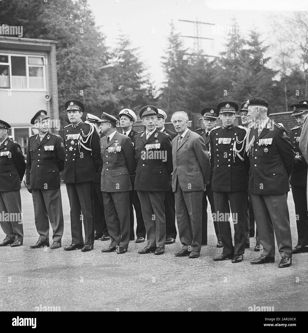 The bust of general Winkelman is unveiled in army yard Nunspeet (now ...