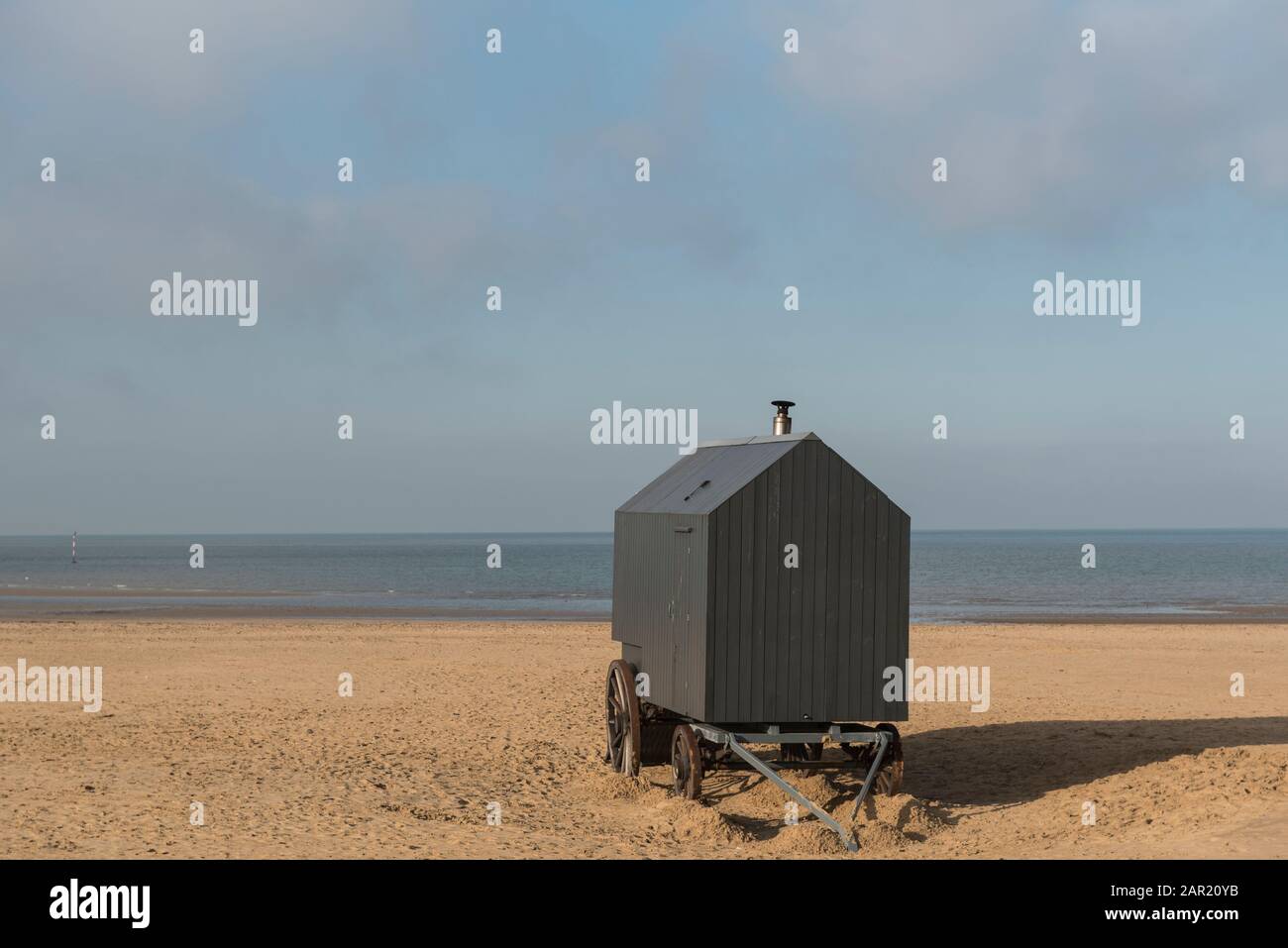Bathing machine on the beach at Margate in Kent Stock Photo - Alamy