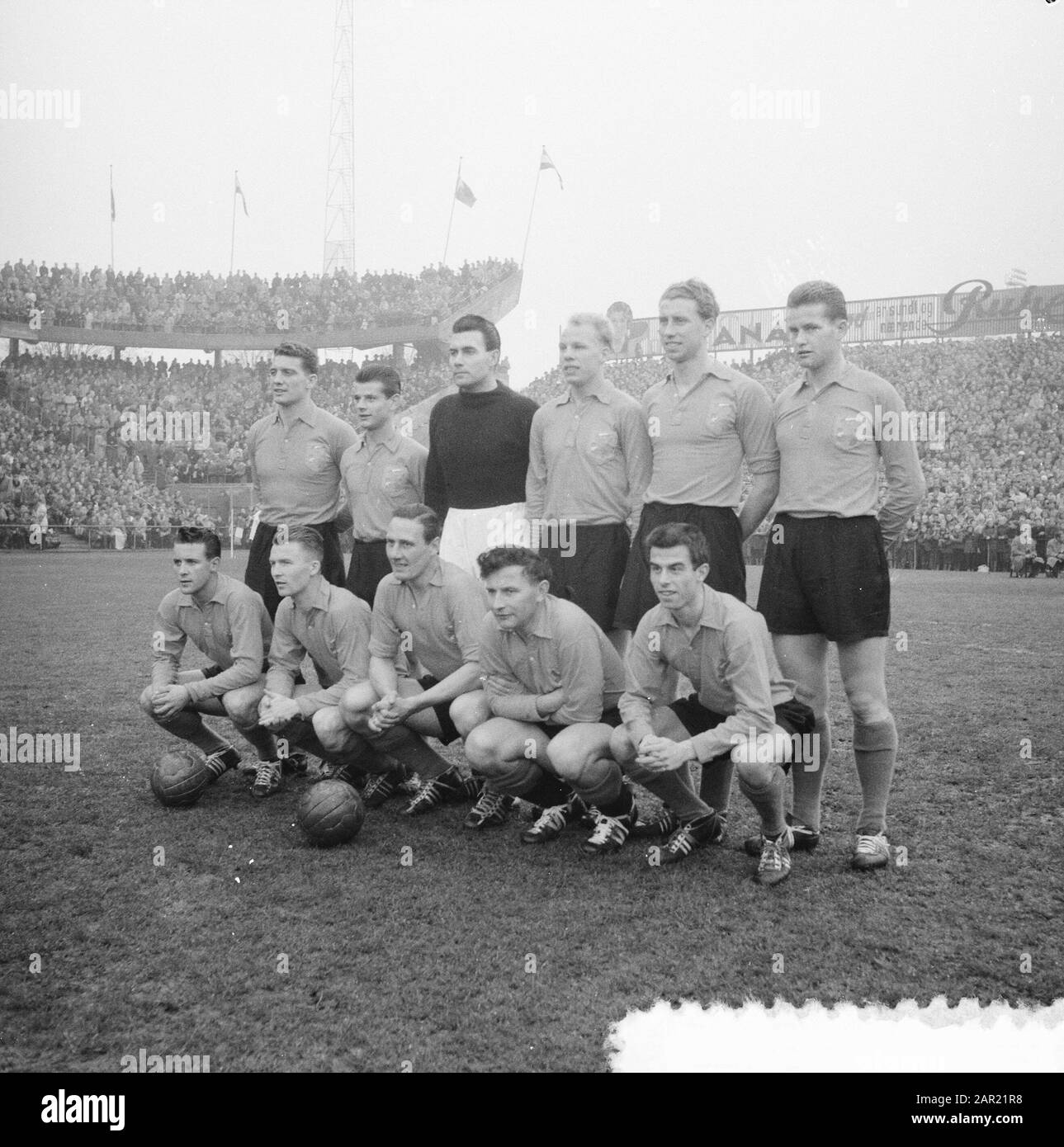 12 November 1956 High Resolution Stock Photography and Images - Alamy