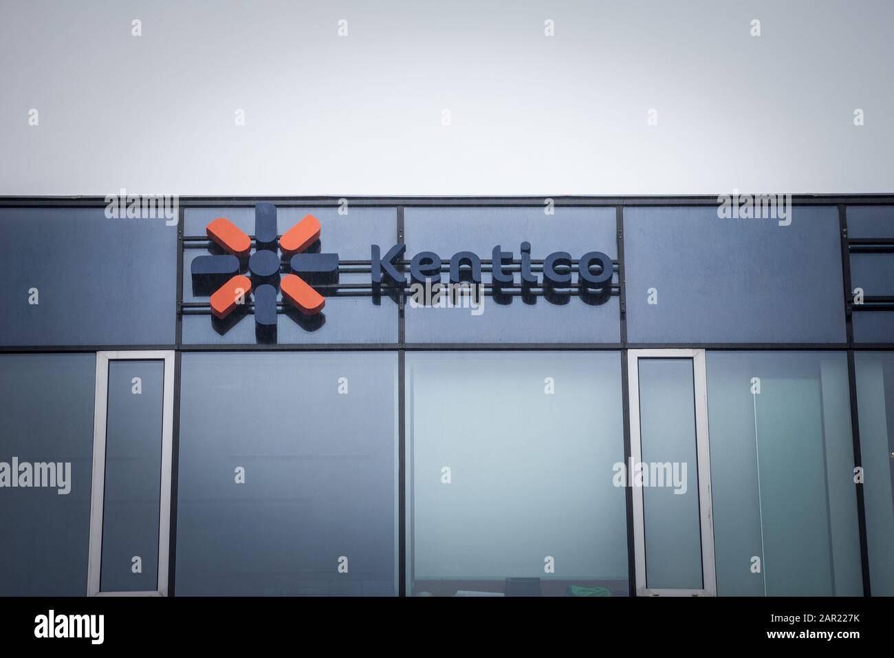 Software kentico hi-res stock photography and images - Alamy