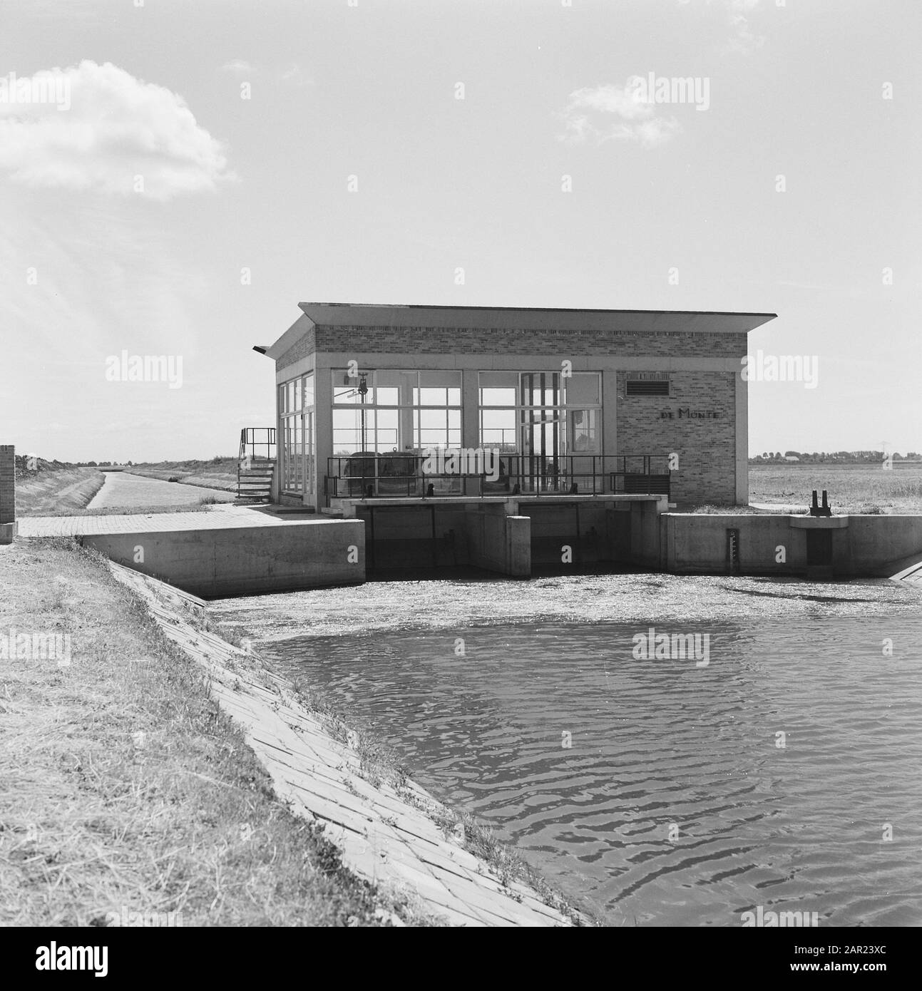 poldering and milling, ground, water boards, 'the Munte' Date: July ...
