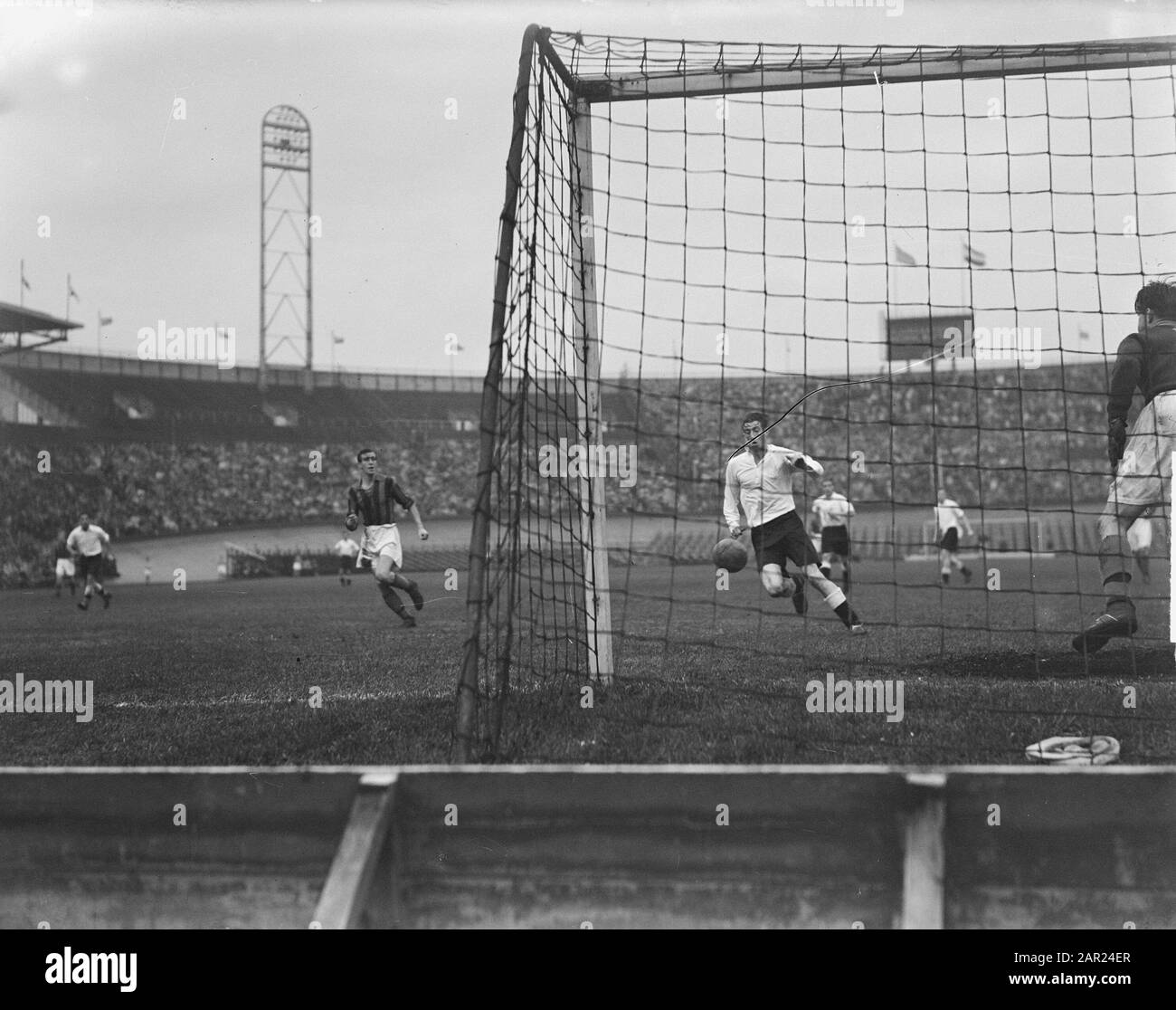 1940s soccer teams team hi-res stock photography and images - Alamy