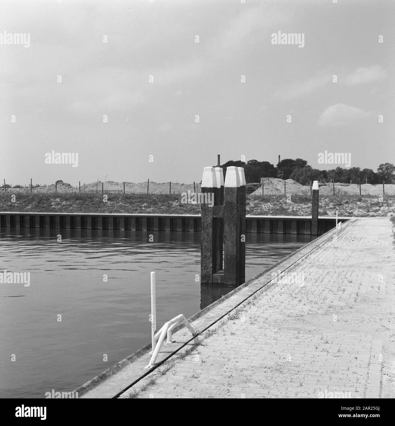 digging and improving canals, building bridges, harbour, sheet walls ...