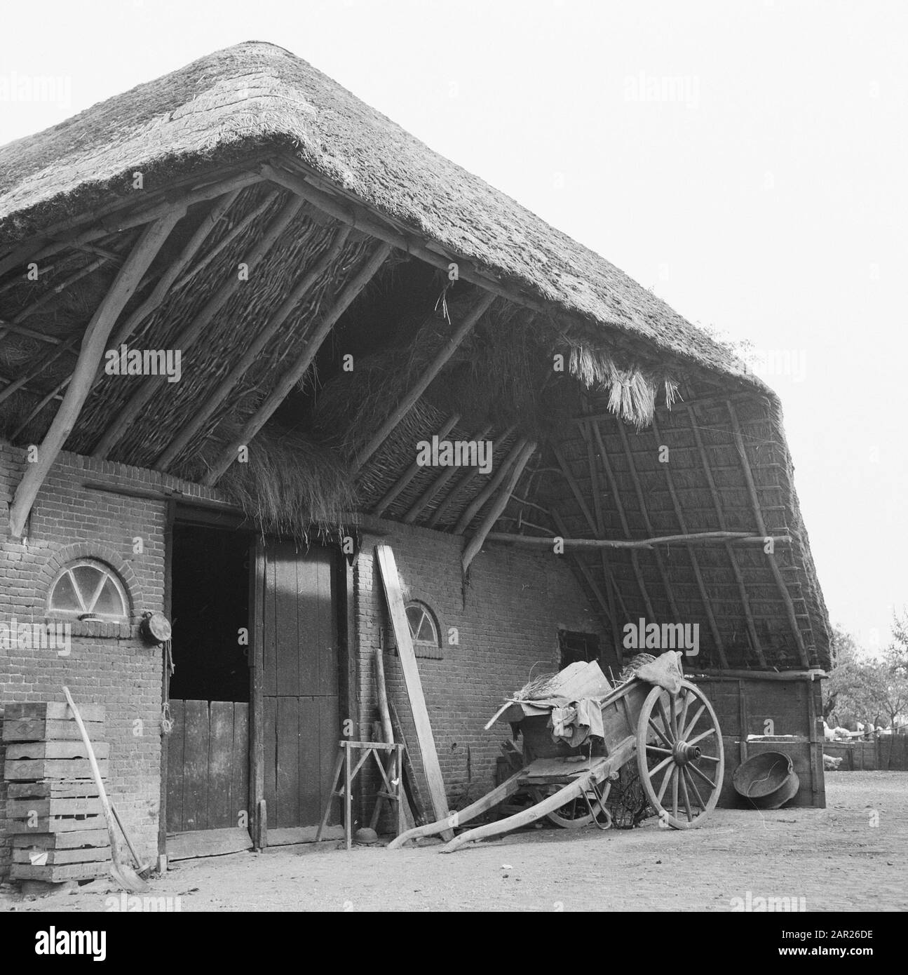 buildings, farms Date: October 1960 Location: Geldermalsen Keywords ...