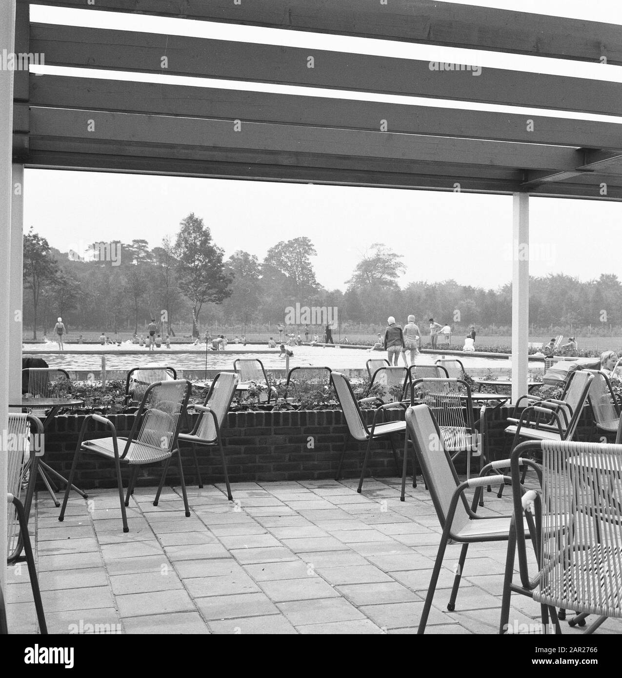 recreation parks, airports, etc., swimming pools, terraces, Utrecht ...