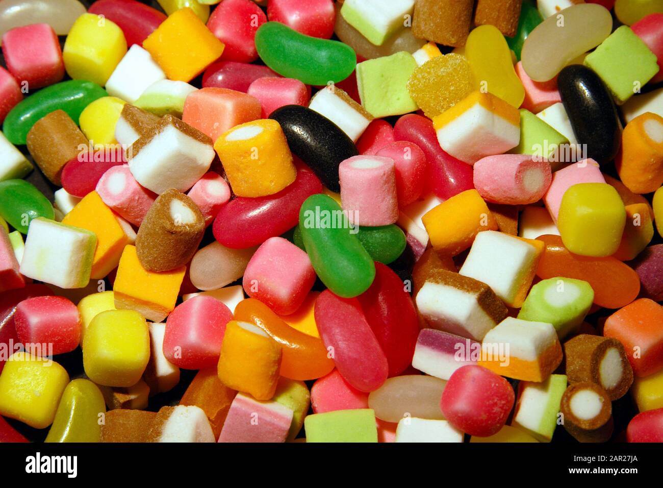 Coloured Sweet High Resolution Stock Photography and Images - Alamy