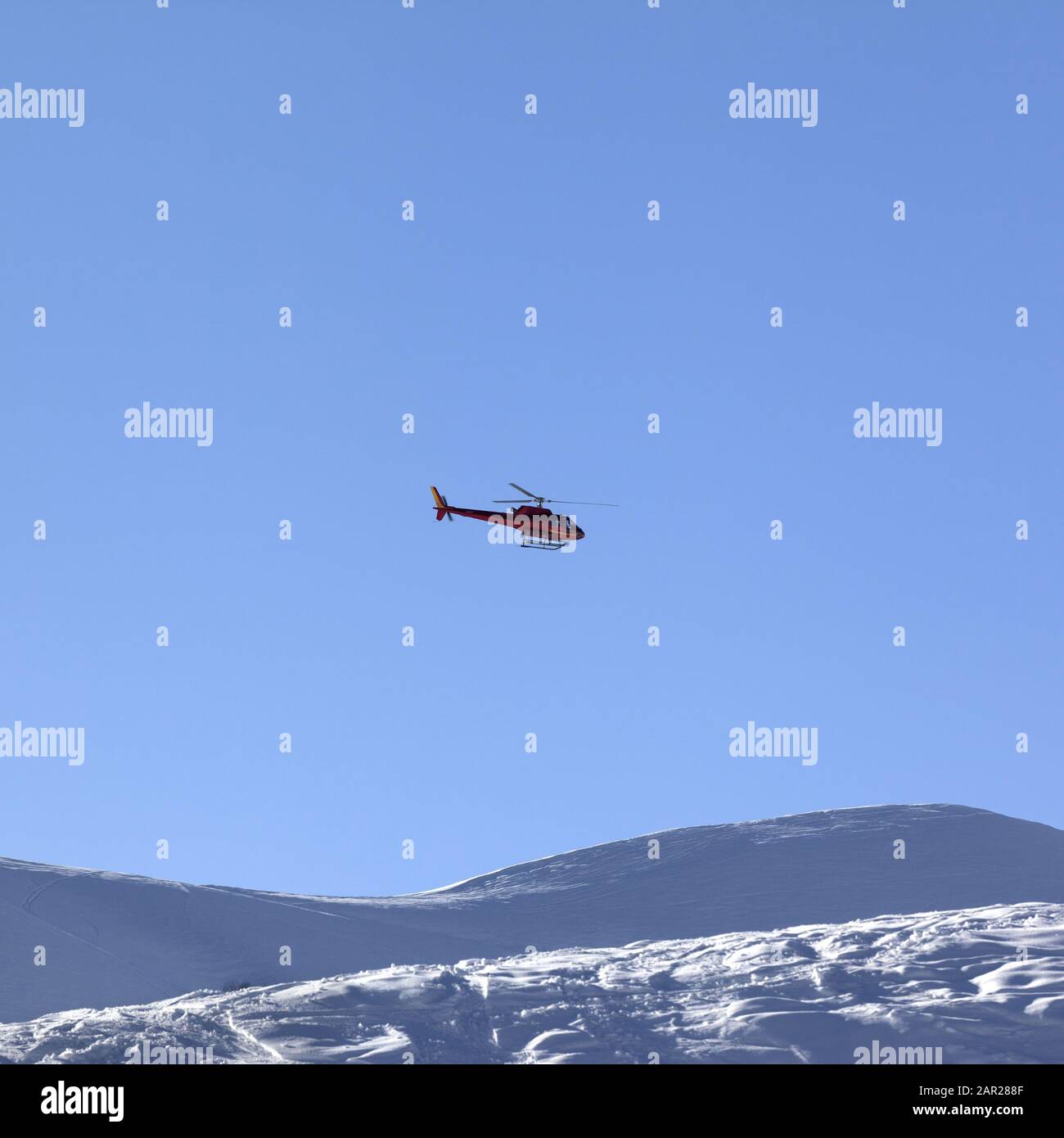Heliski hi-res stock photography and images - Alamy