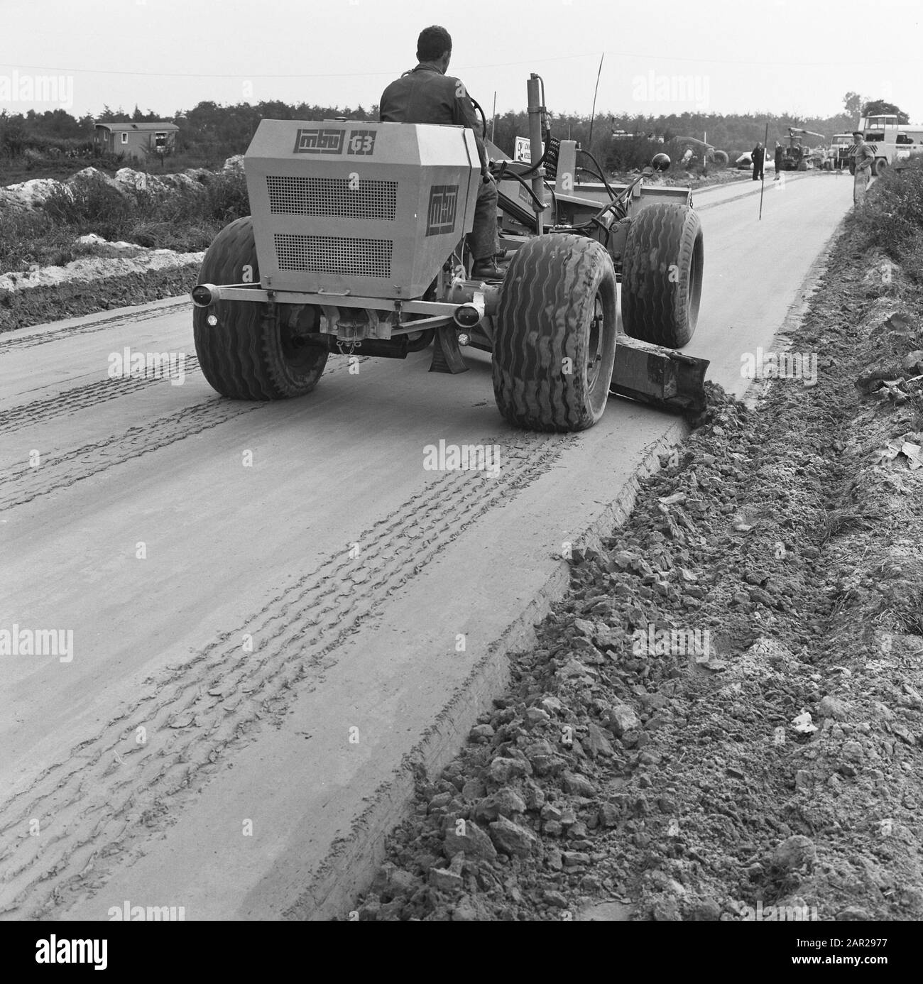 machines, mbu grader, type g3 Date: August 1967 Keywords: machines ...