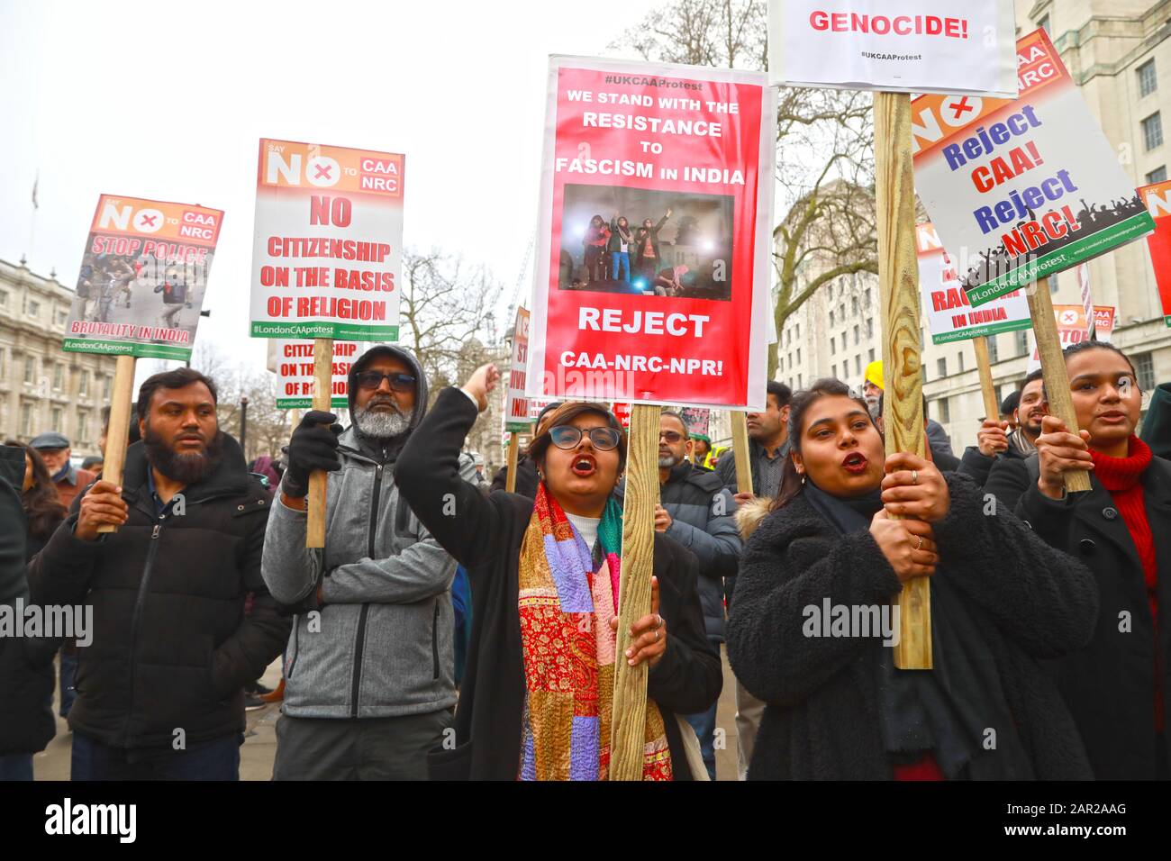 Politics demonstration turban hi-res stock photography and images - Alamy