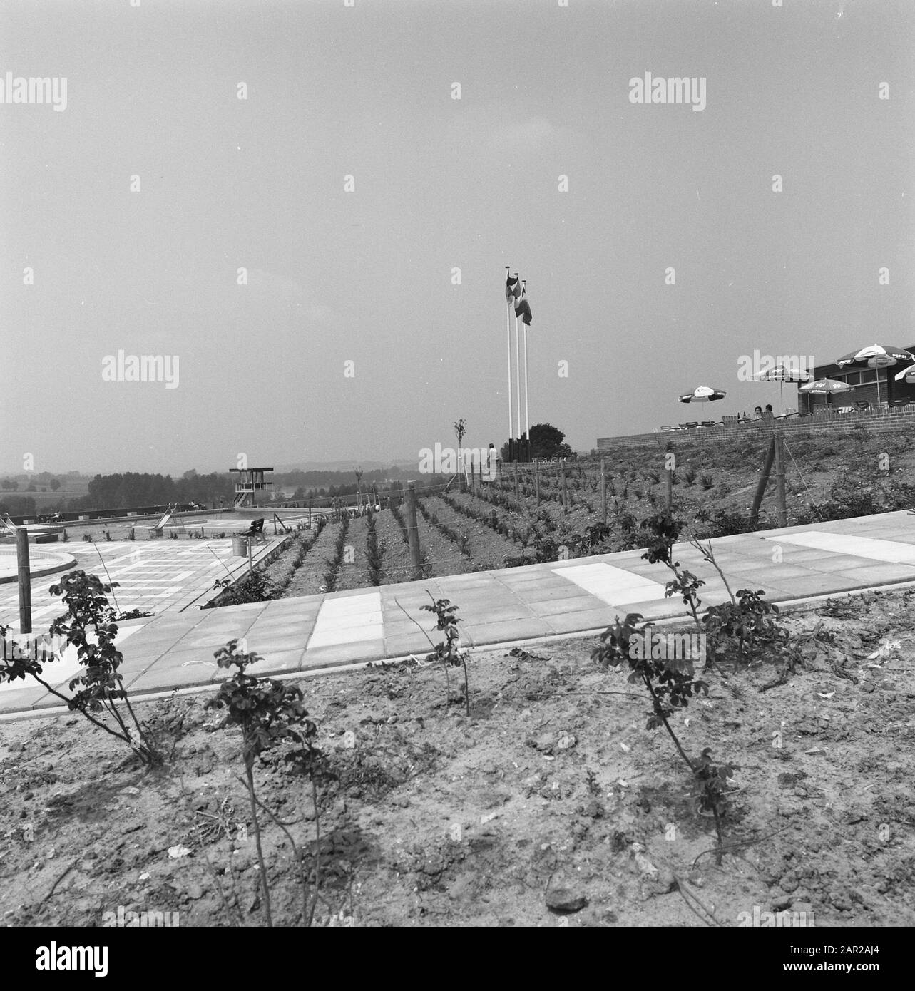 swimming pools, open-air baths Date: 1973 Location: Limburg, Vaals ...