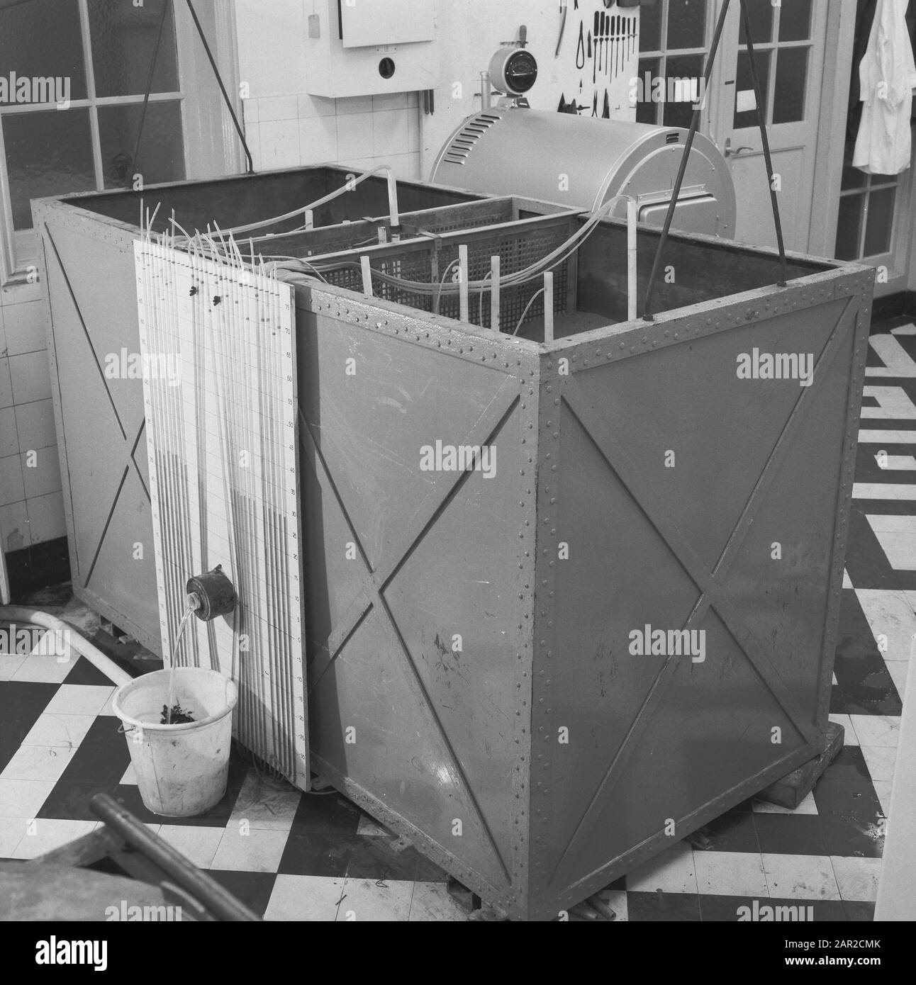 agricultural machinery and tools, work, drainage, test containers ...