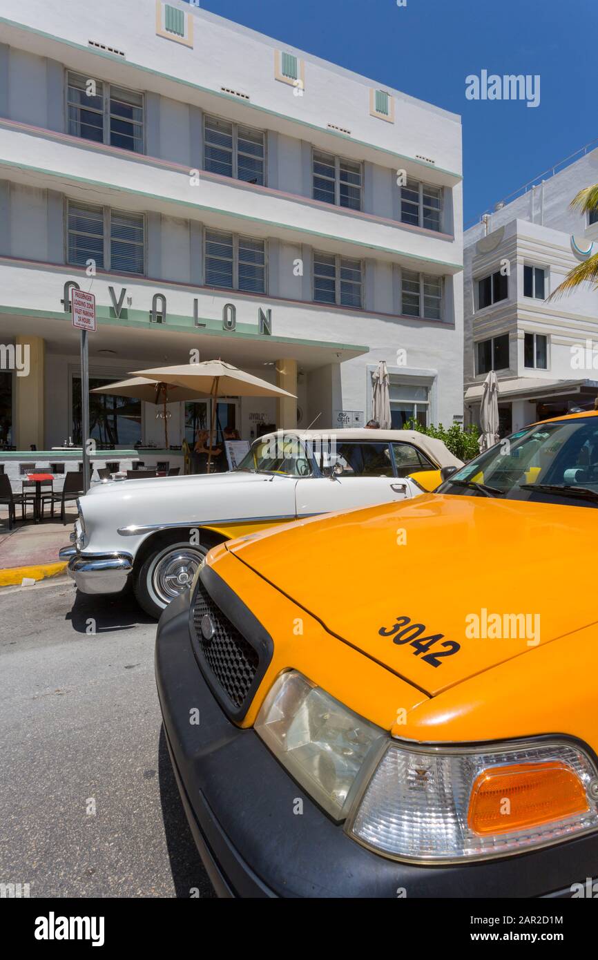 Miami florida taxi cab car hi-res stock photography and images - Alamy