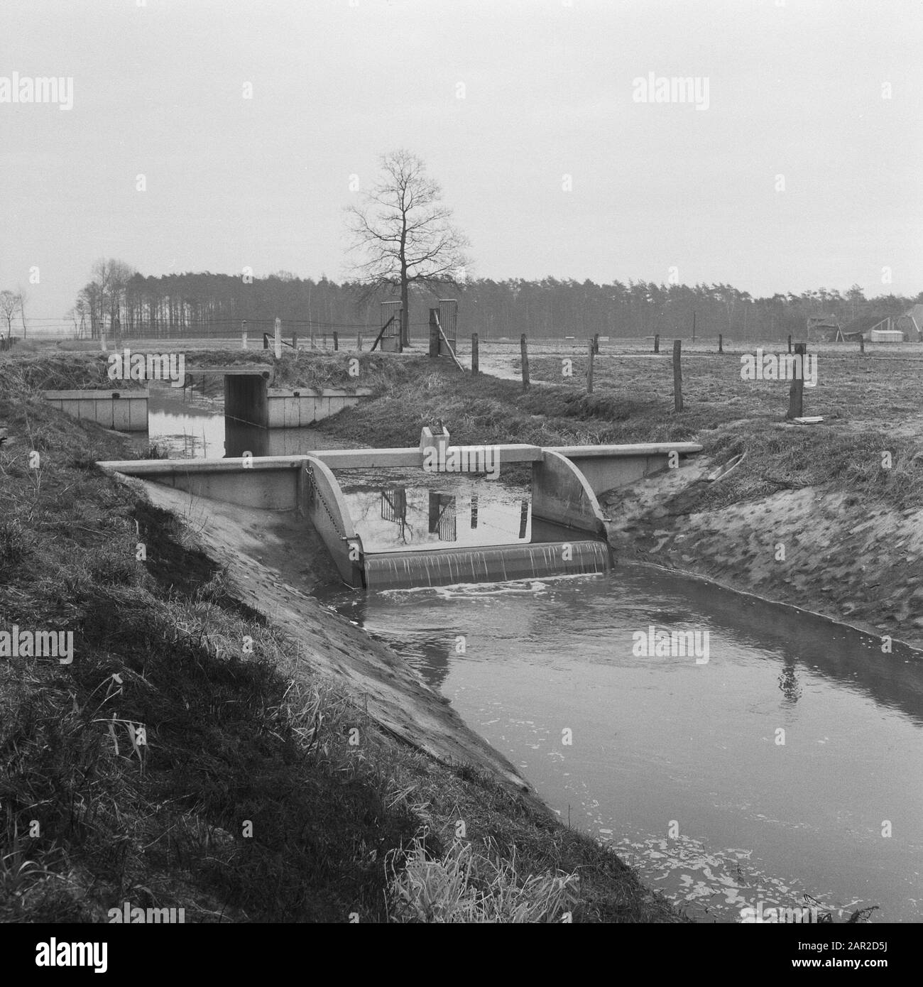 inpoldering, bemaling, dams, water boards, de schipbeek, Laren Date ...