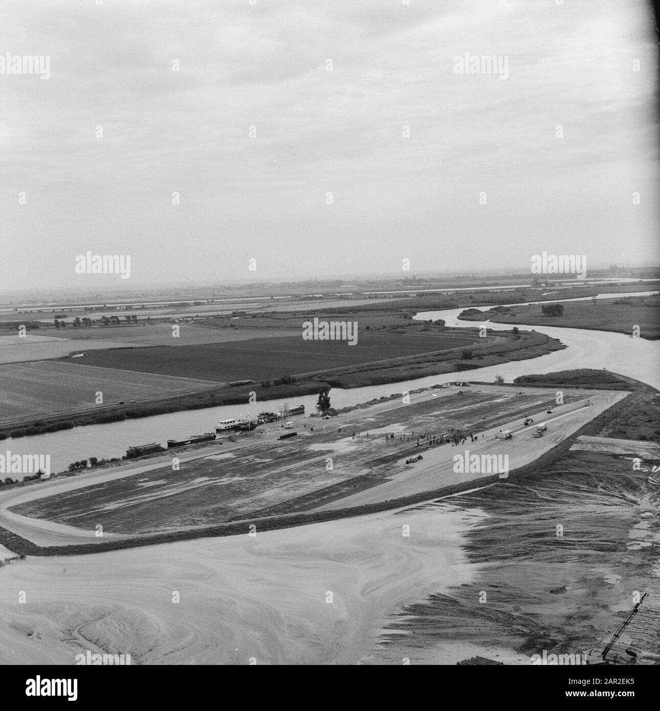 rivers, shipping, work Date: undated Keywords: rivers, shipping, work ...