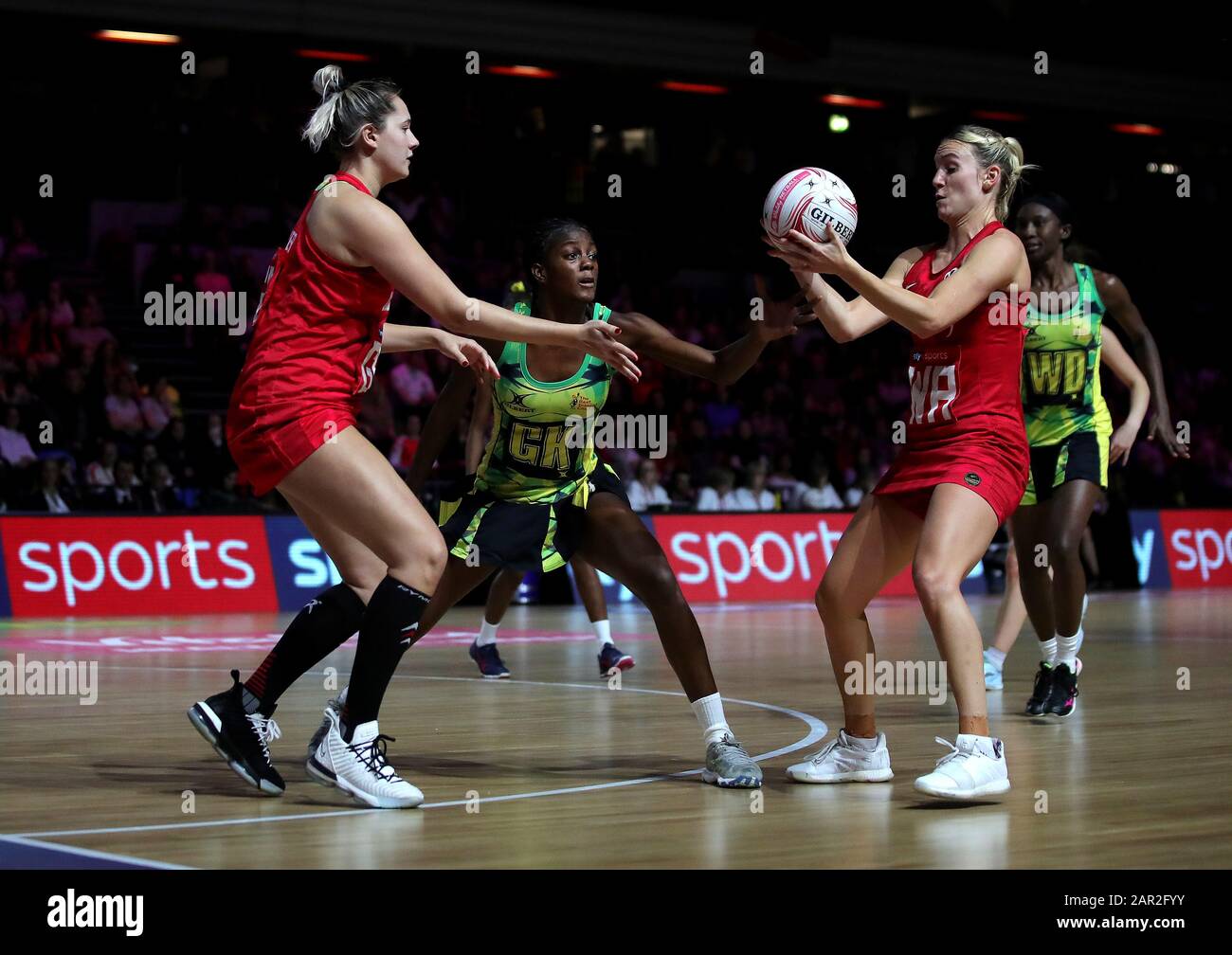 England vitality roses nat haythornthwaite hi-res stock photography and ...