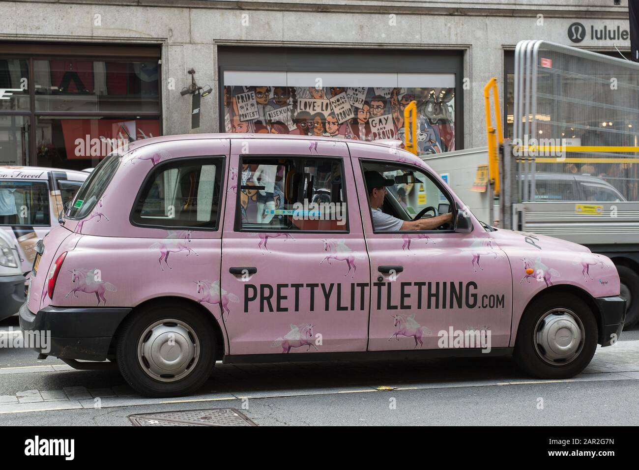Pink taxi in london hi-res stock photography and images - Alamy