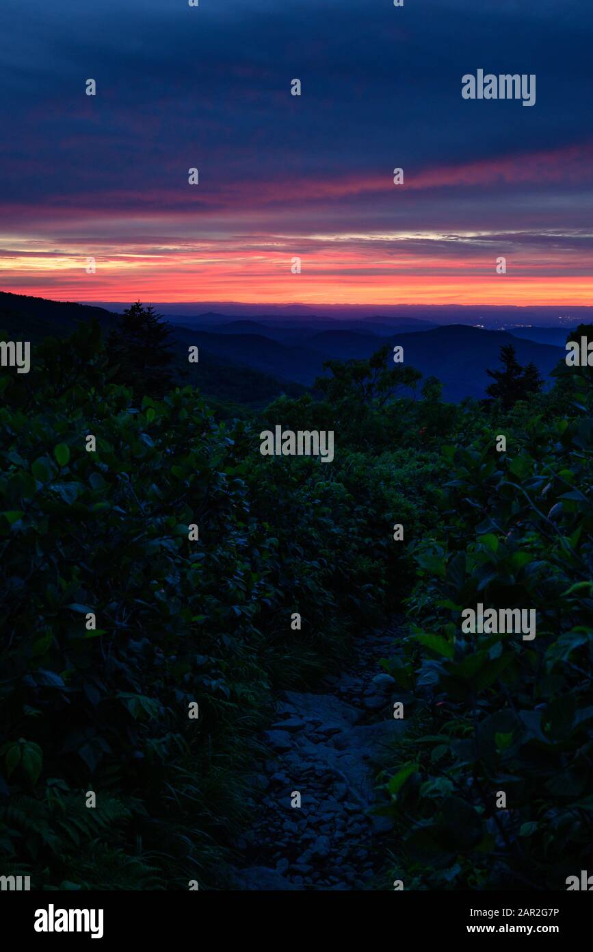 Bald rock trail hi-res stock photography and images - Alamy