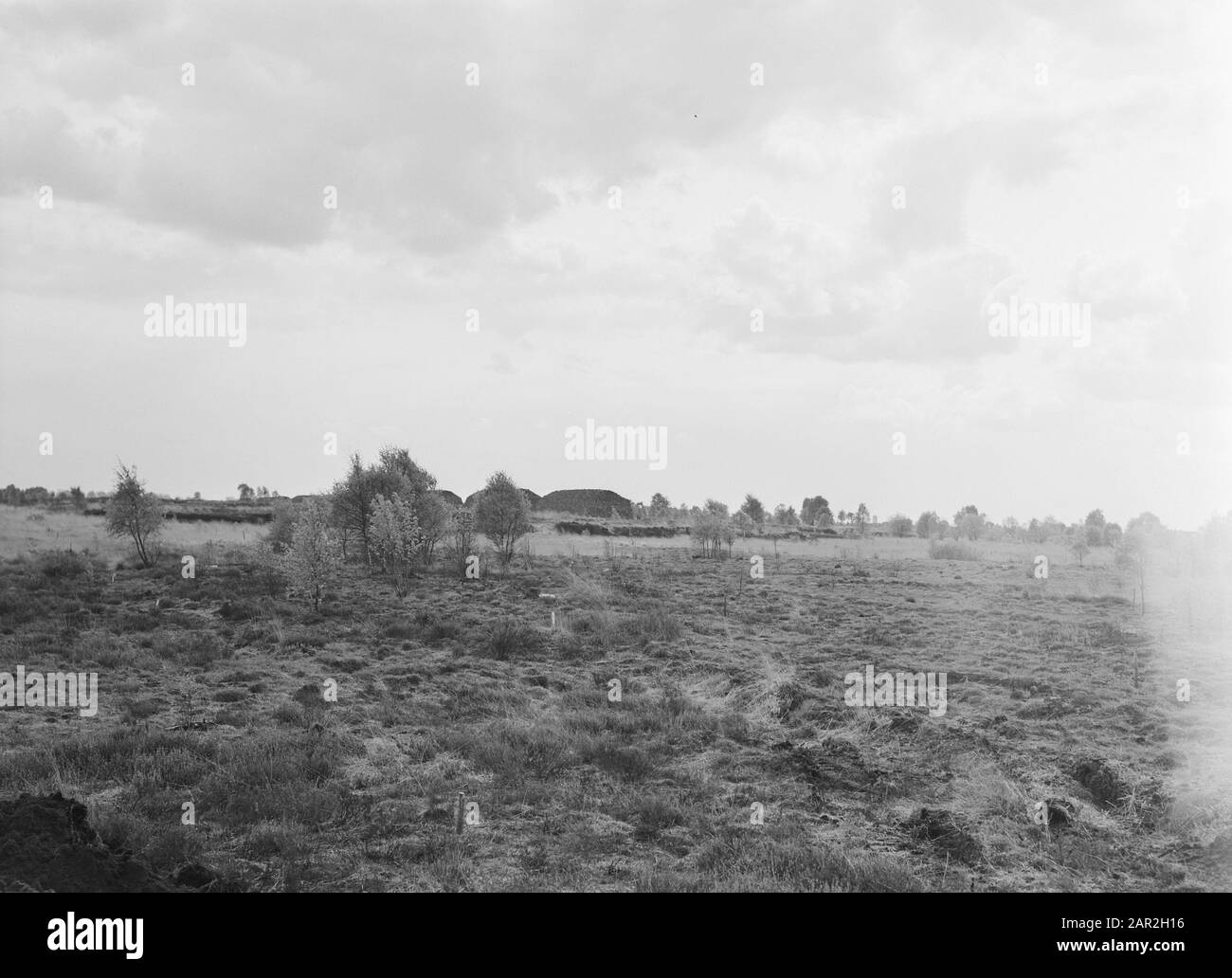Peat heaps hi-res stock photography and images - Alamy