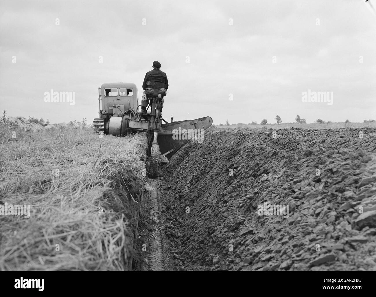 Date scones hi-res stock photography and images - Alamy