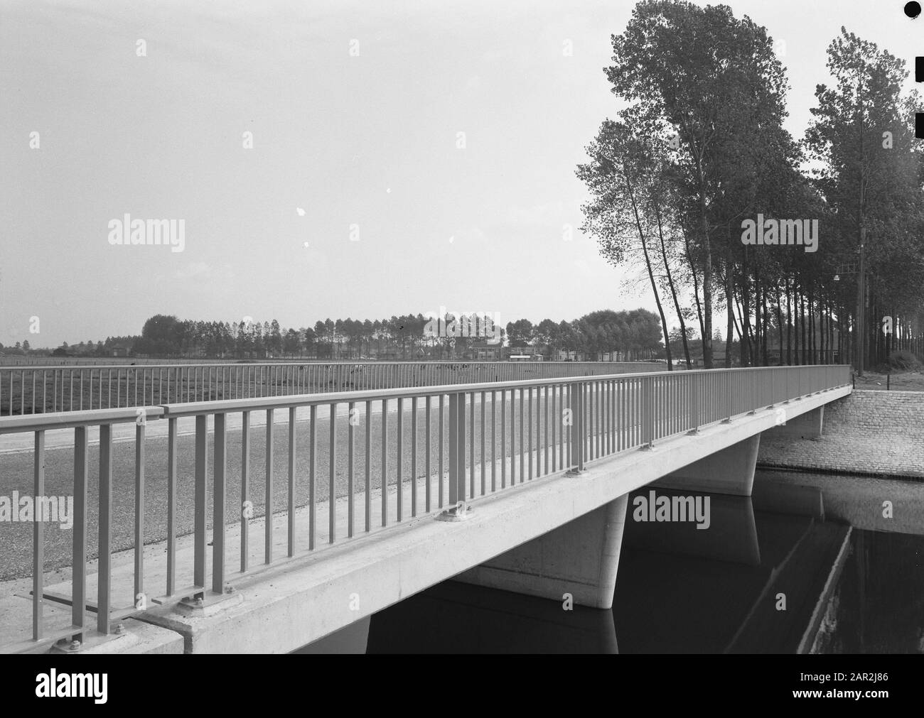 built in 1964 Date: undated Keywords: laying bridges, bridges, digging ...