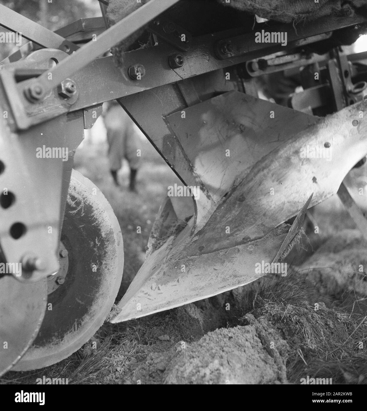 Tillage process hi-res stock photography and images - Alamy