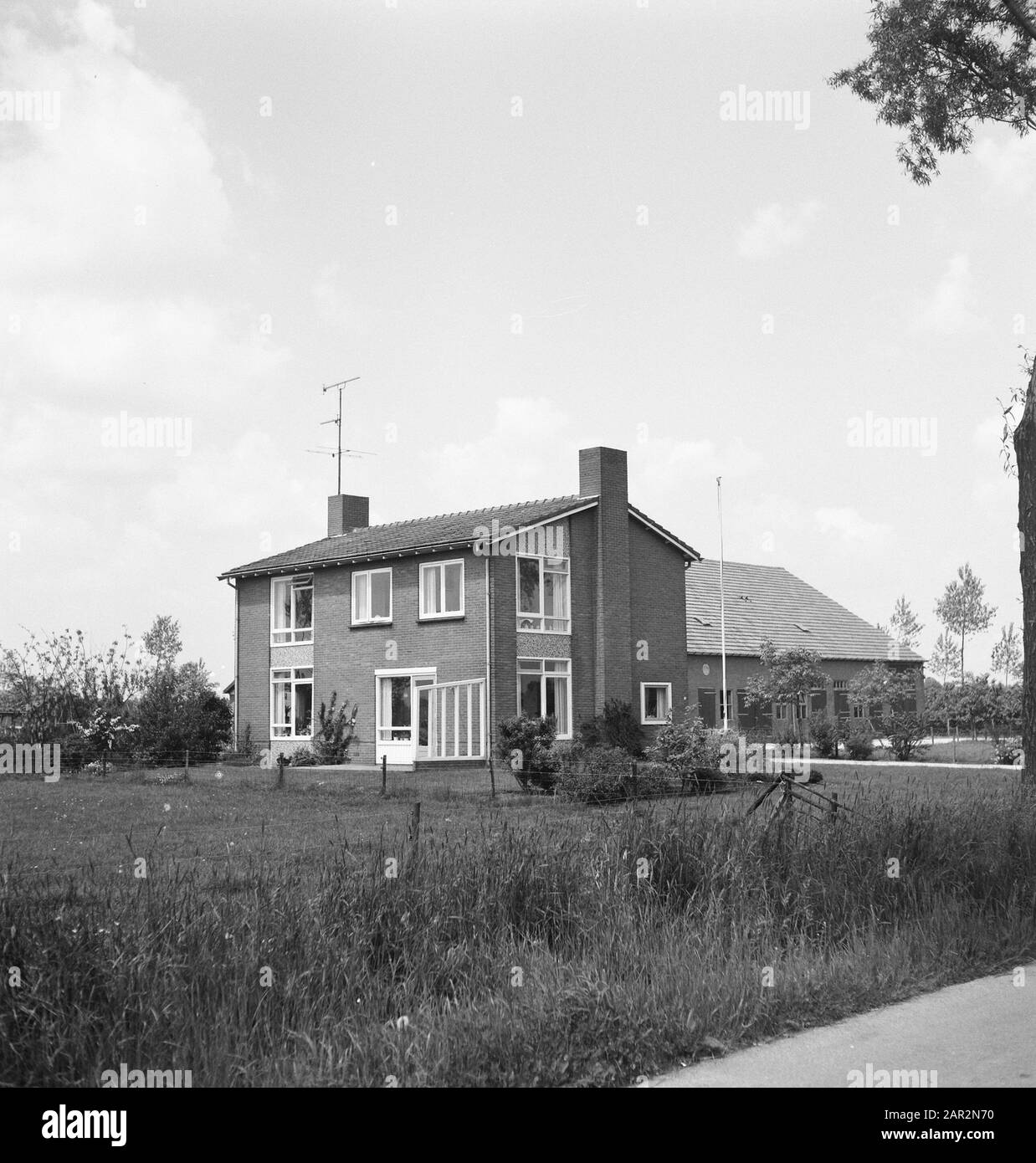 Facades traditional residential buildings Black and White Stock Photos ...