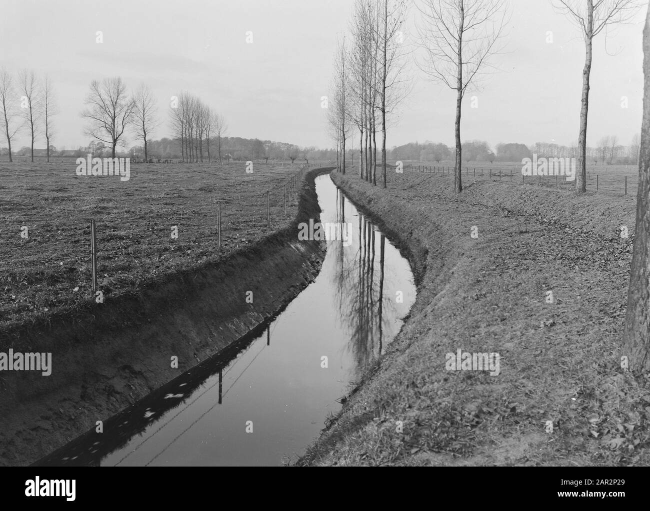 cleaning wastewater, processing urban waste, clean water drainage ...