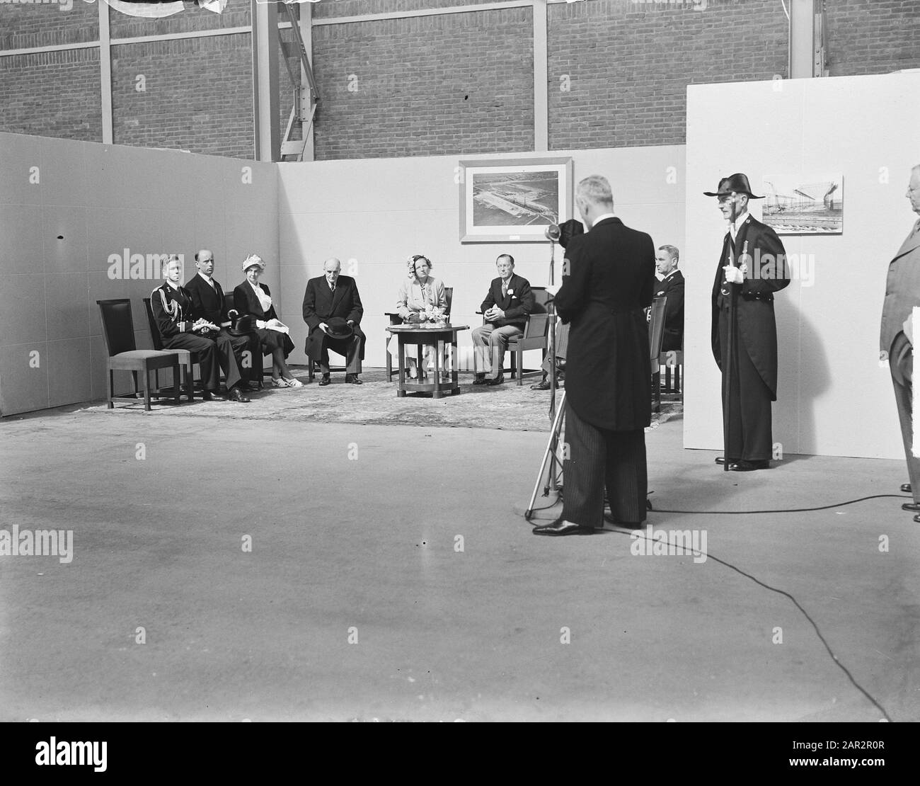 Mayors speech hi-res stock photography and images - Alamy